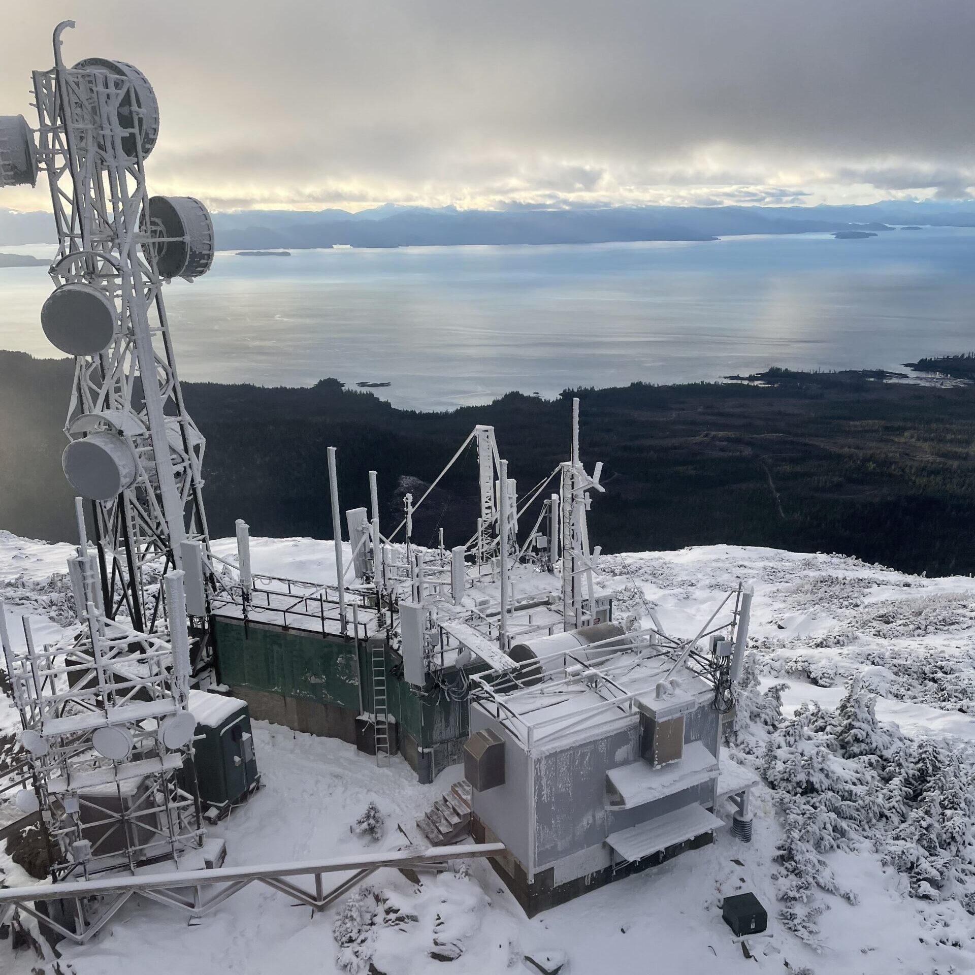 LinkUp LLC - Pacific Northwest Telecom Construction Services